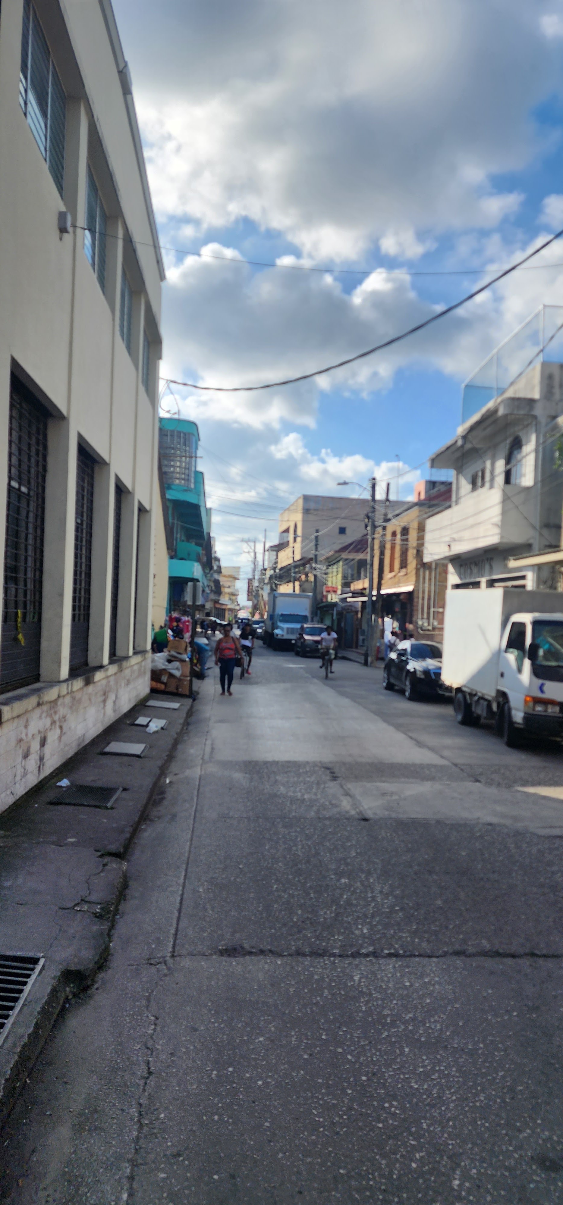 🇧🇿 Downtown Belize City -Orange Street, Swing Bridge, Albert Street and ...